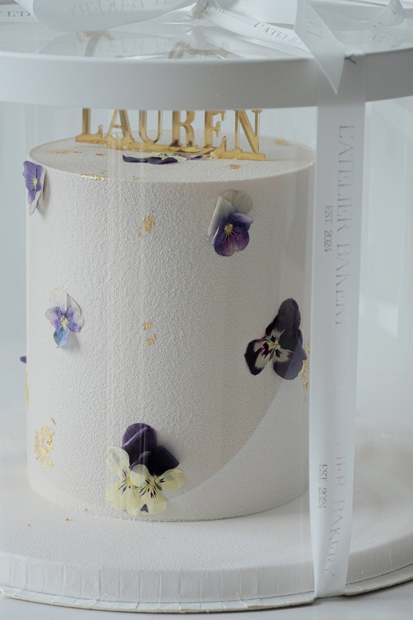 CAKE DESIGN & SIZE GUIDANCE – L'Atelier Bakery